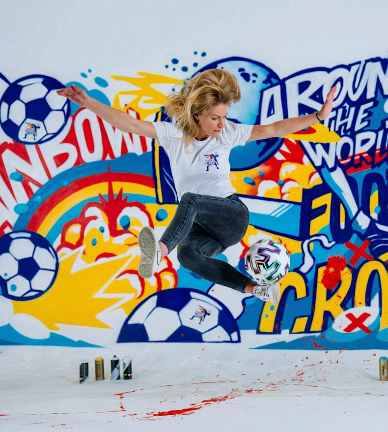 Aguska Mnich: a rainha do futebol freestyle